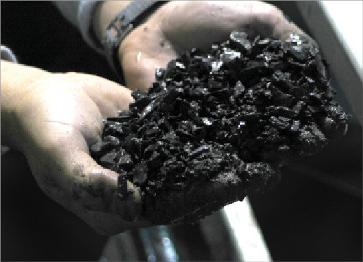 Triple-deck shale shaker, mobile processing trucks push solids control ...