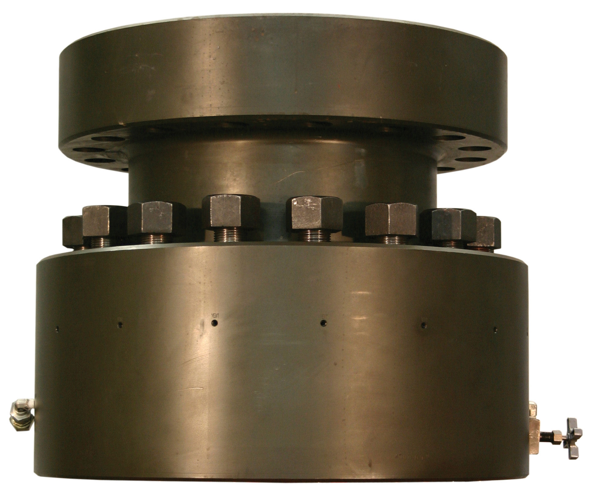 Hydraulic tensioning takes variance out of BOP installations - Drilling ...