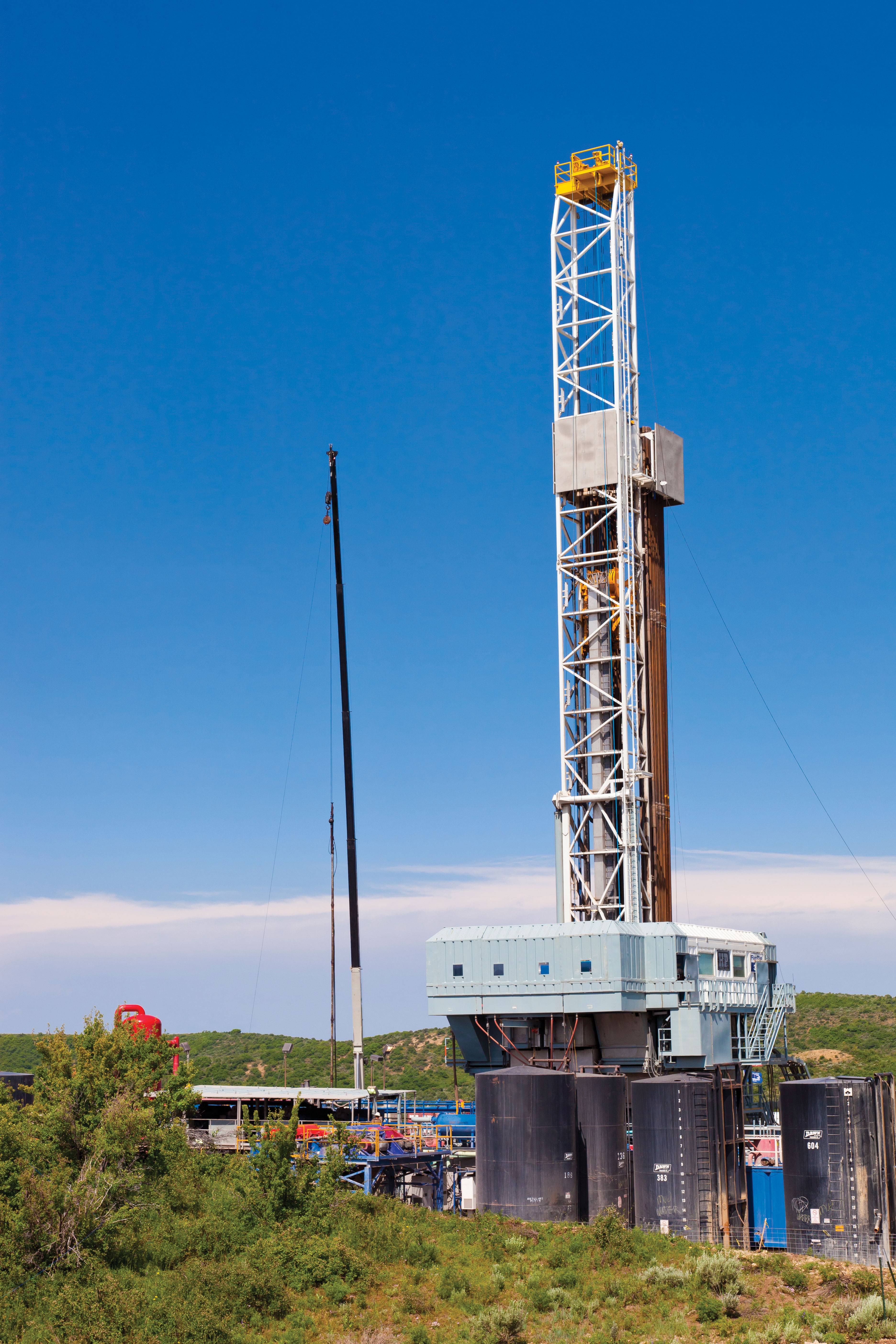 Advanced technology on simple wells puts focus on performance ...