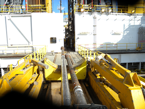Acoustic telemetry network provides real-time downhole data during ...