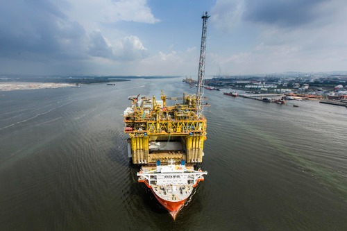 Petronas implements enterprise-level real-time data management ...